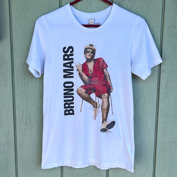 Bruno Mars | Shirts | Vintage Bruno Mars 24k Magic World Tour 272018 ...